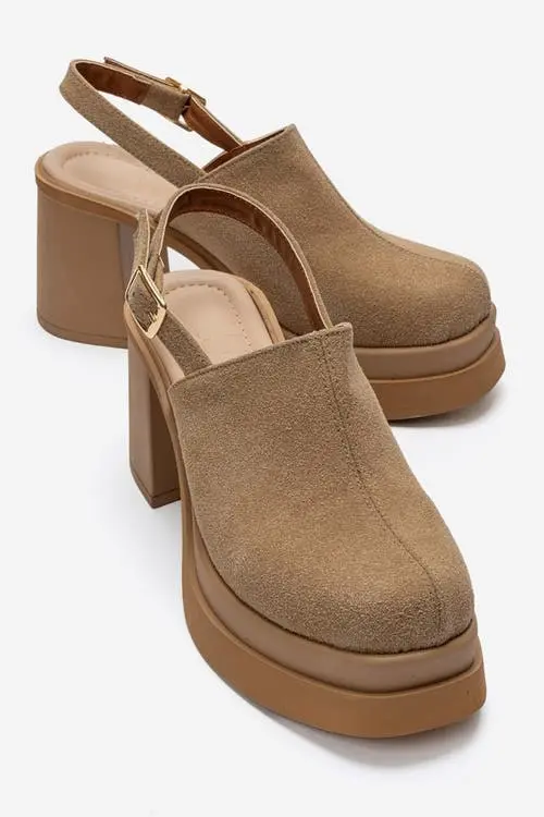 PROLOGUE SHOES Bavix Block Heel Platform Sandal - Cognac Suede
