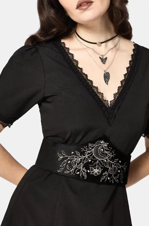 DISTURBIA Sancia Lace Trim V-neck Midi Dress