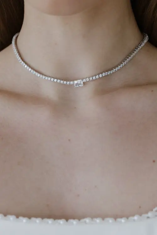 UNTAMED PETALS Monaco Crystal Necklace