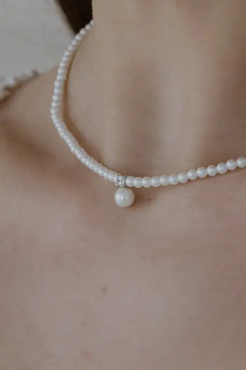 UNTAMED PETALS Reverie Pearl Necklace