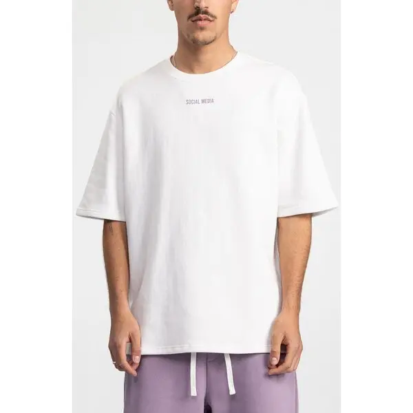 MANIA Social Media Oversize Graphic T-shirt