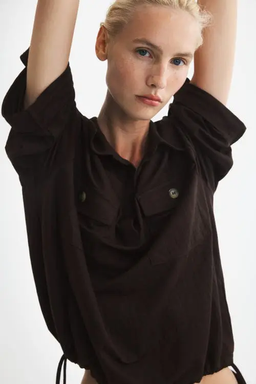 H&M Piqué Pullover Shirt With Dropped Shoulders And Chest Pockets - Dark Brown