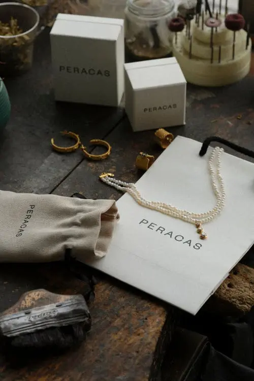 PERACAS Bella Statement Pearl Necklace