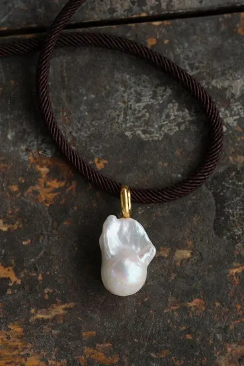 PERACAS Nala Daily Rope Necklace With Pearl