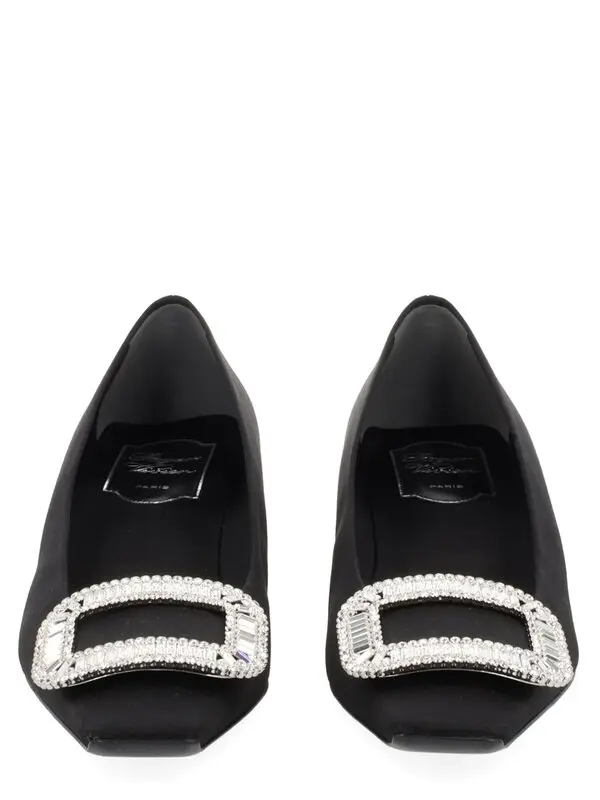 ROGER VIVIER Belle Décolleté Pumps With Embellished Buckle