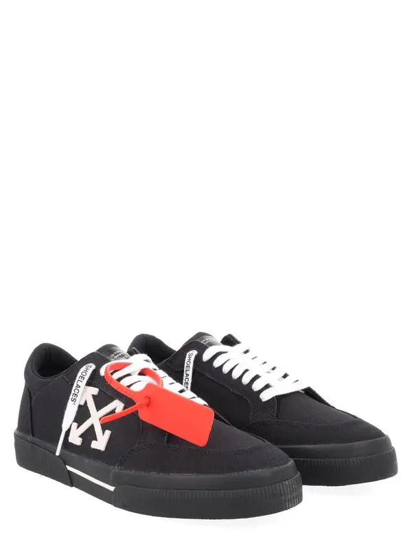Off-White Sneaker " Vulc Low