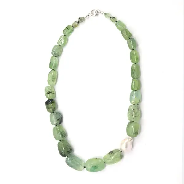 Shar Oke Prehnite And Freshwater Pearl Necklace - Green/black/silver