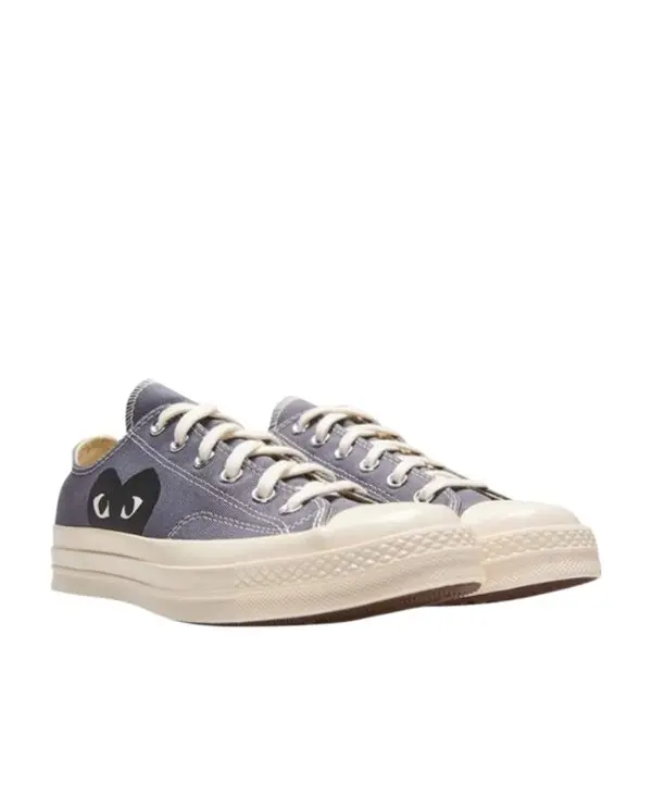 Play Comme Des Garcon Casual Lace-up Sneakers - Nude