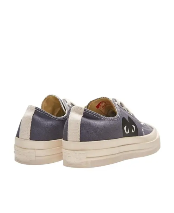 Play Comme Des Garcon Casual Lace-up Sneakers - Nude