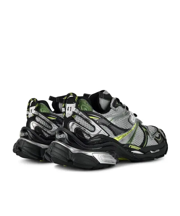 Balenciaga Runner 2.0 Casual Sneakers - Black