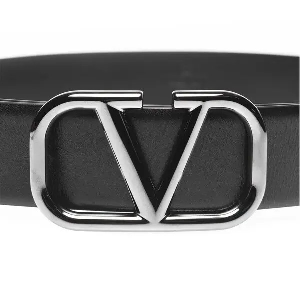 Valentino Garavani Logo Detail Leather Belt