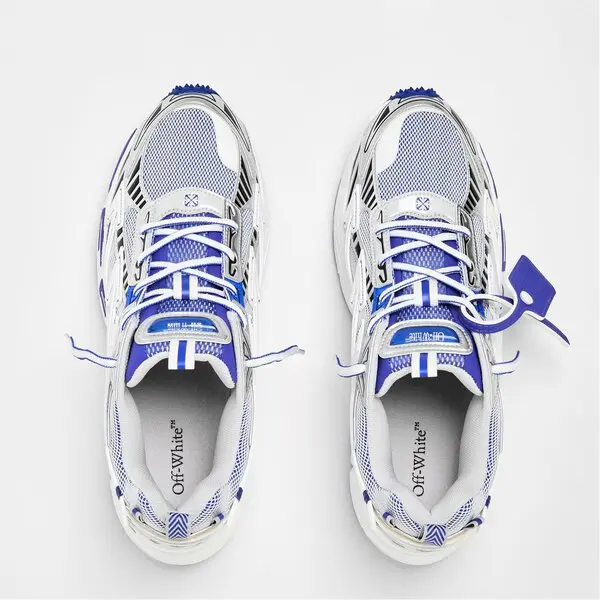Off-White Round Toe Lace-up Sneakers