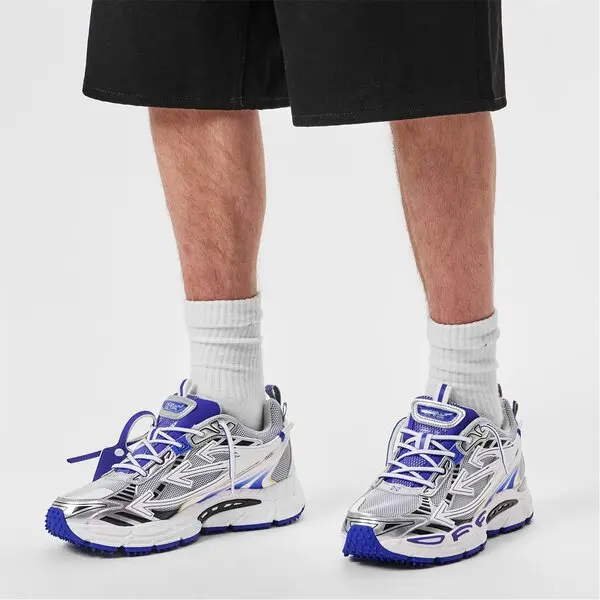 Off-White Round Toe Lace-up Sneakers