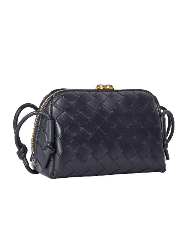 Bottega Veneta Mini Bag With Diamond Knit Weave - Black