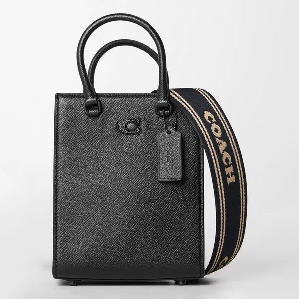 COACH Classic Versatile Shoulder Bag