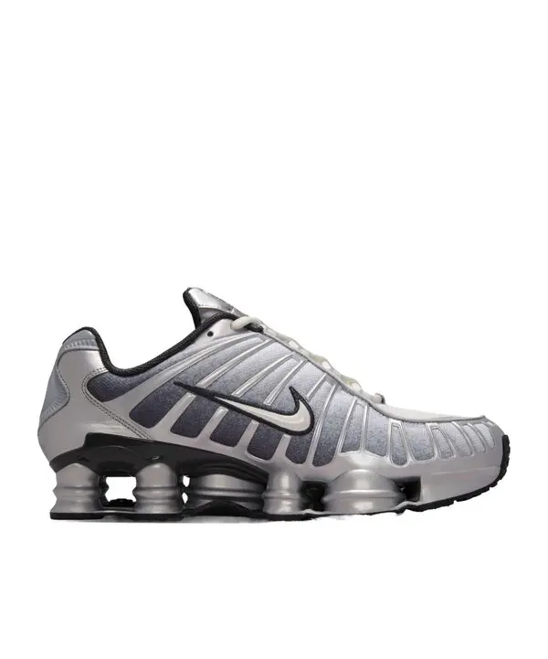 Nike Shox Sneakers - Gray