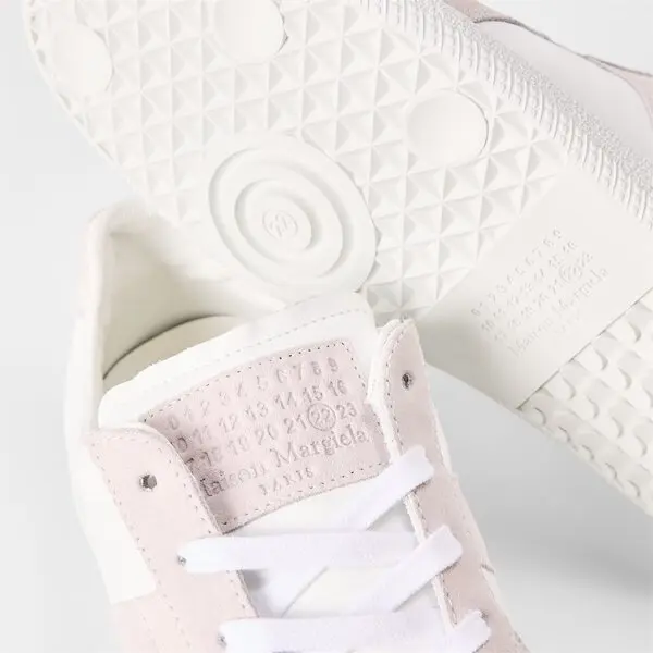 MAISON MARGIELA Lace-up Low-top Sneakers - White