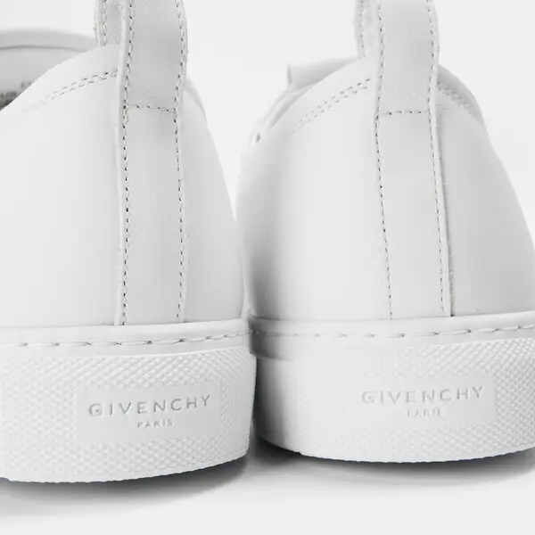 Givenchy City Low Sn62