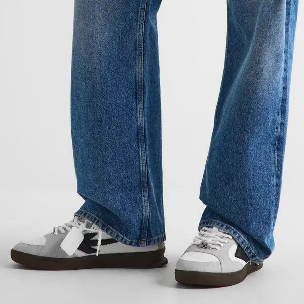 Off-White Lace-up Low-top Sneakers