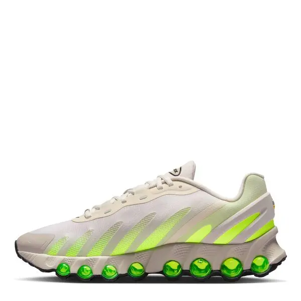 Nike Dn8 Trainers - Nude