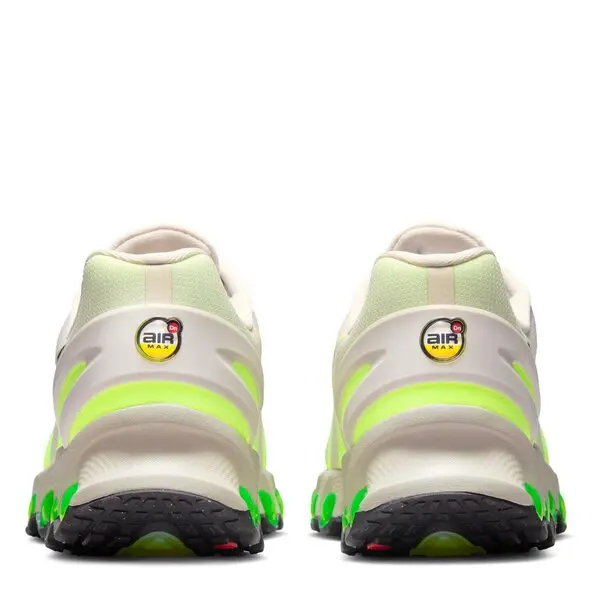 Nike Dn8 Trainers - Nude