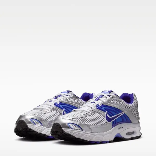 Nike Simple Sports Shoes
