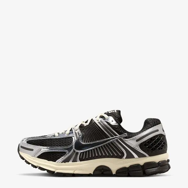 Nike Vomero 5 Sneakers - Black