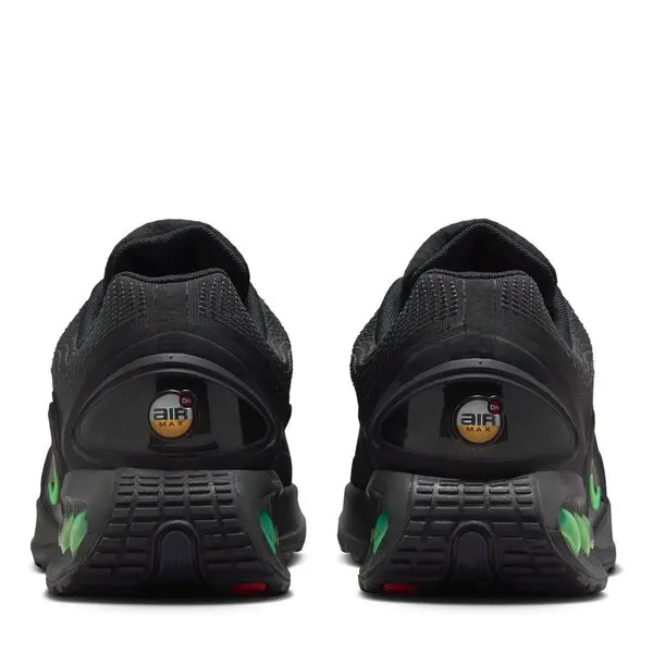 Nike Max Sneakers