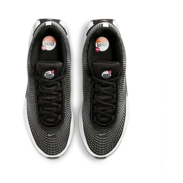 Nike Max Dn Trainers - Black