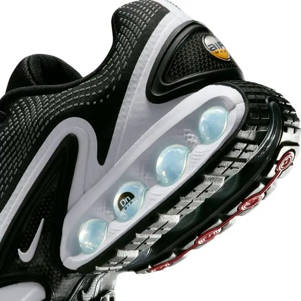Nike Max Dn Trainers - Black