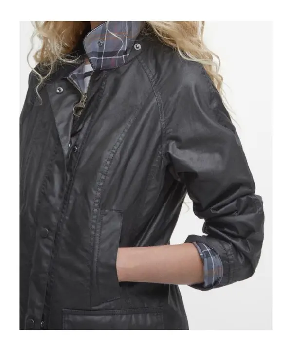 Barbour Beadnell Waxed Jacket - Black