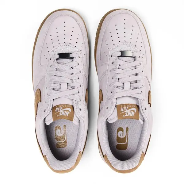 Nike Force 1 Retro Low Top Sneakers