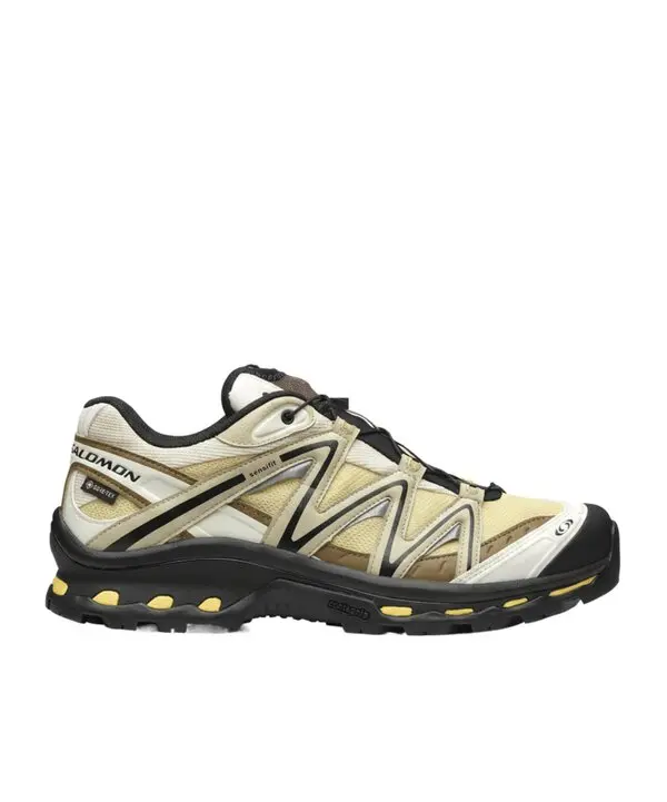SALOMON Low-top Sneakers