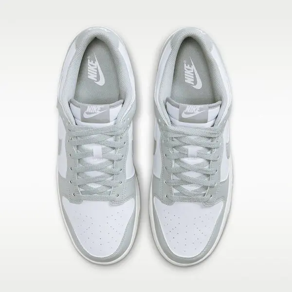 Nike Dunk Low Trainers - Gray