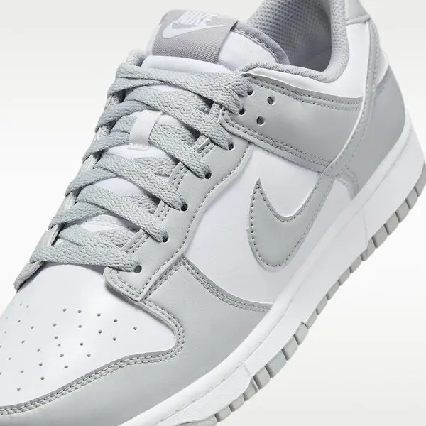 Nike Dunk Low Trainers - Gray