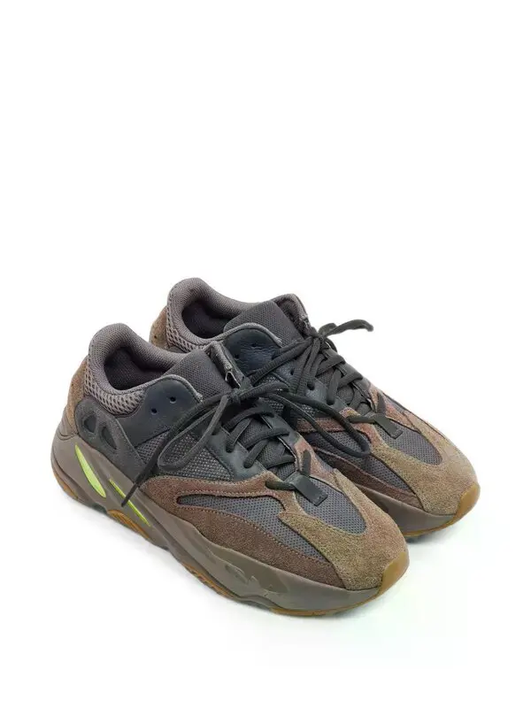 ADIDAS X YEEZY Boost 700 Mauve Sneakers