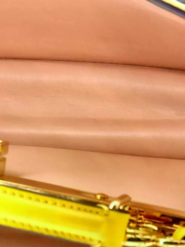 Fendi Peekaboo Iseeu East West Satchel - Yellow