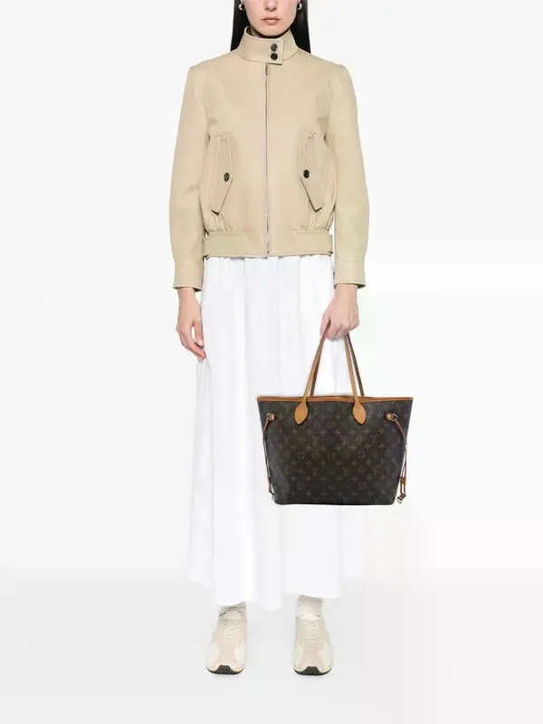 LOUIS VUITTON 2013 Monogram Neverfull Mm Tote Bag - Brown