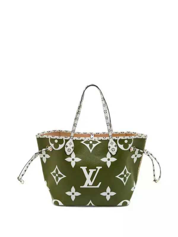 LOUIS VUITTON Monogram Giant Neverfull Tote Bag - Green