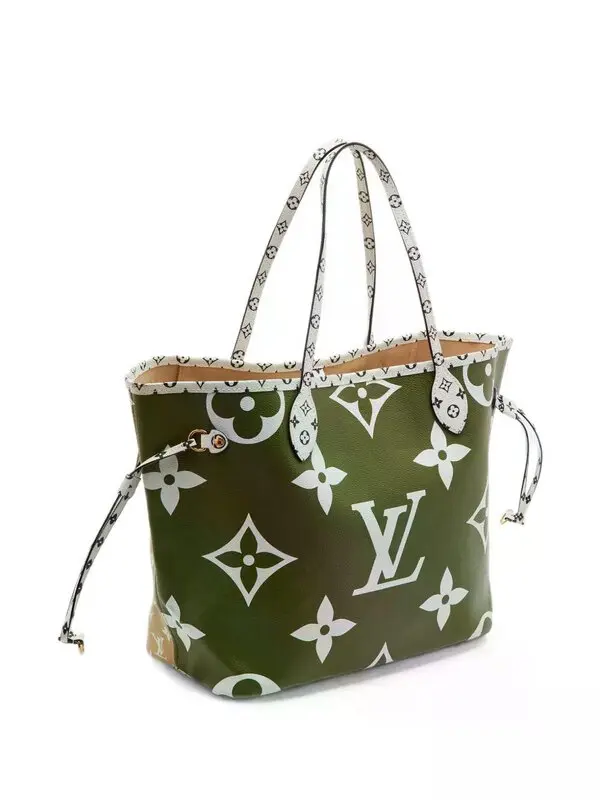 LOUIS VUITTON Monogram Giant Neverfull Tote Bag - Green