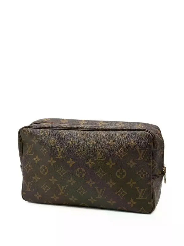 LOUIS VUITTON Monogram Canvas Trousse Toilette 28 Clutch