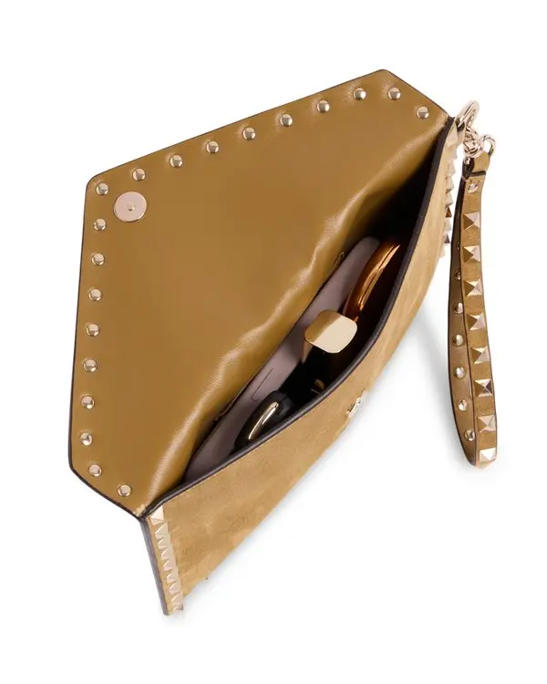 Valentino Garavani Rockstud Medium Suede Flat Pouch - Beige