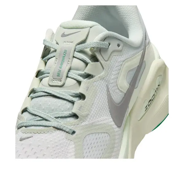 Nike Structure Plus