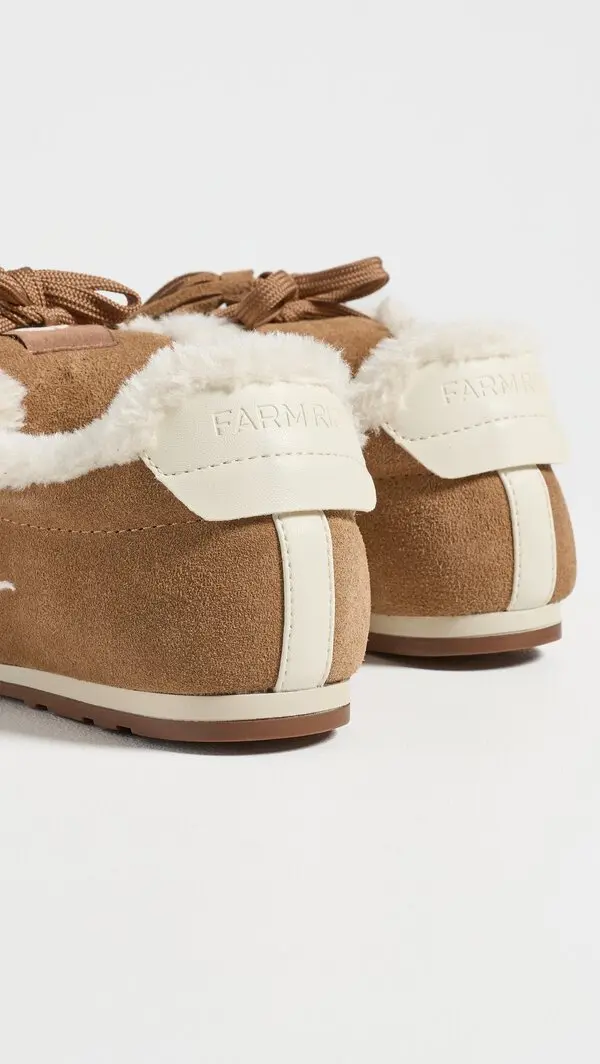Farm Rio Sherpa Sneakerinas
