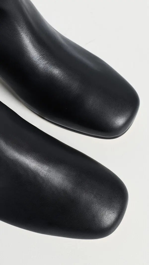 Beek Raven Boots