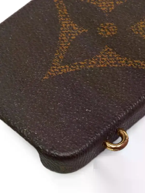 LOUIS VUITTON Reverse Monogram Giant Iphone Case