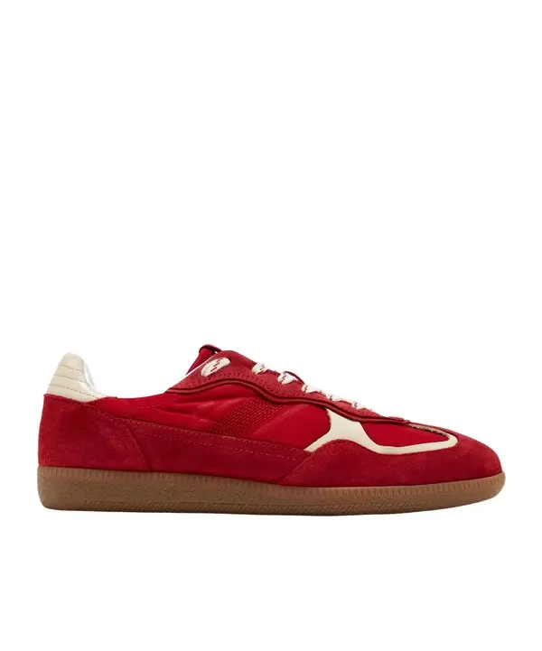 ALOHAS Sneakers