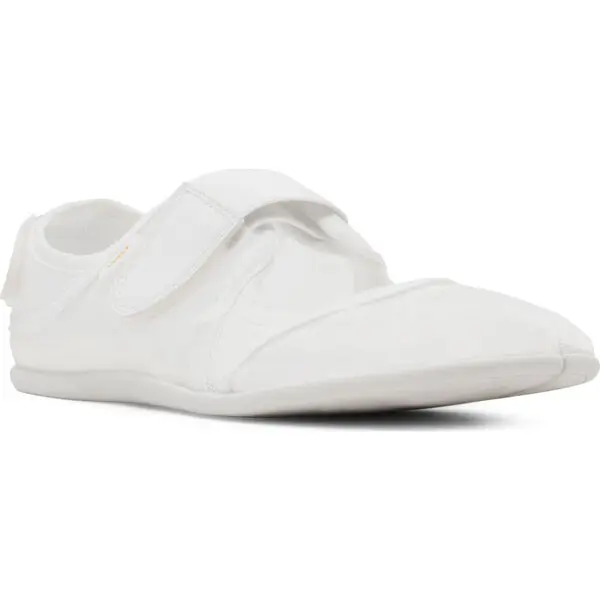 Steve Madden Rapid Mesh Slip-on Sneaker - White
