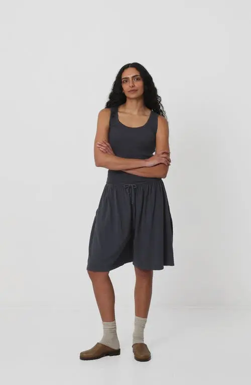 EVERYBODY.WORLD The Tank Ribbed Scoop Neck Top - Slate