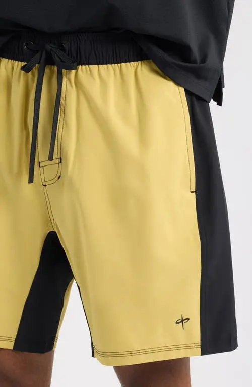 SANTO STUDIO Tempo Wordmark Performance Shorts